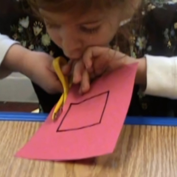 Pathways.org | Helping Your Child Use Scissors