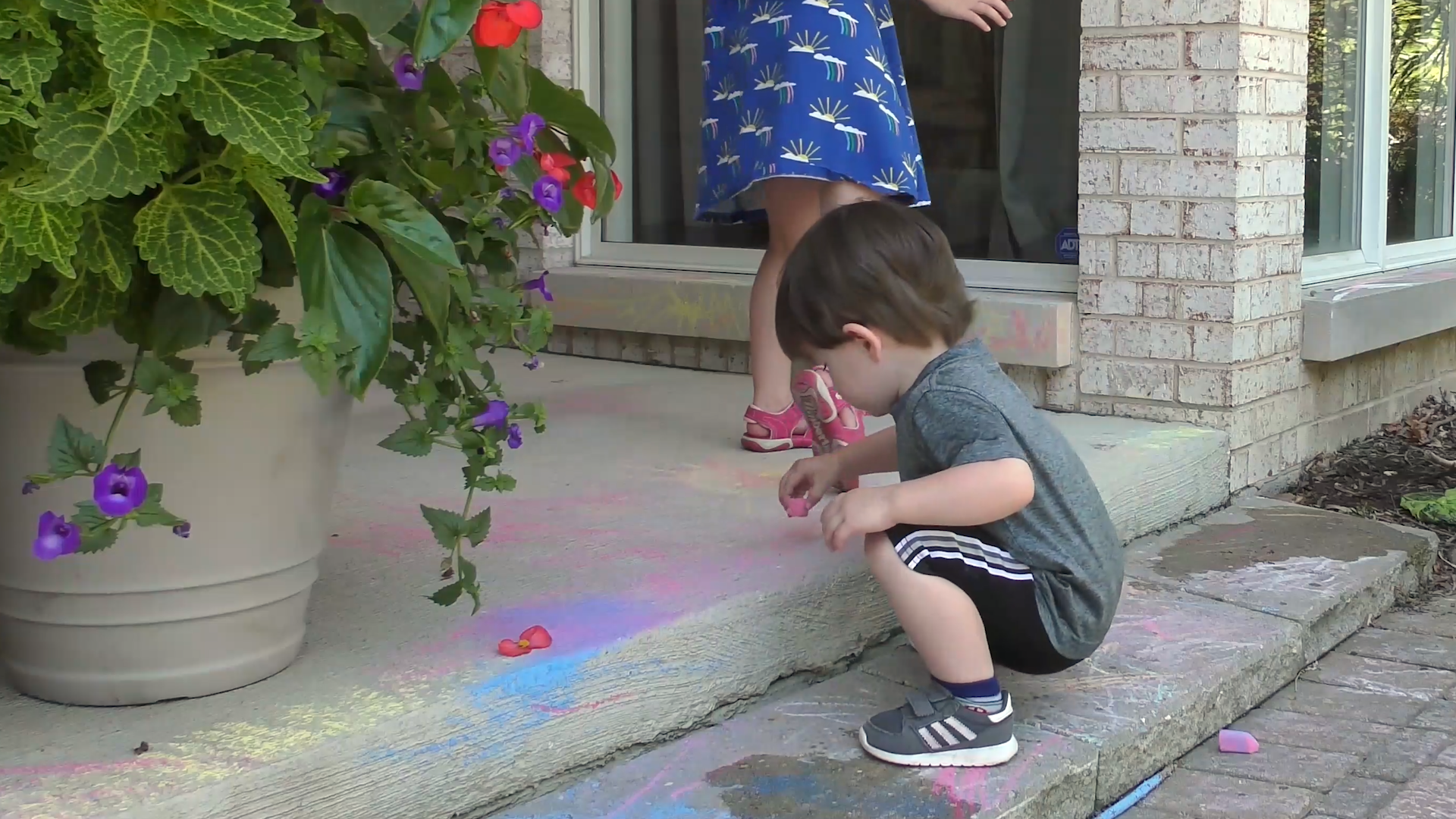 Pathways.org | Sidewalk Paint/Chalk